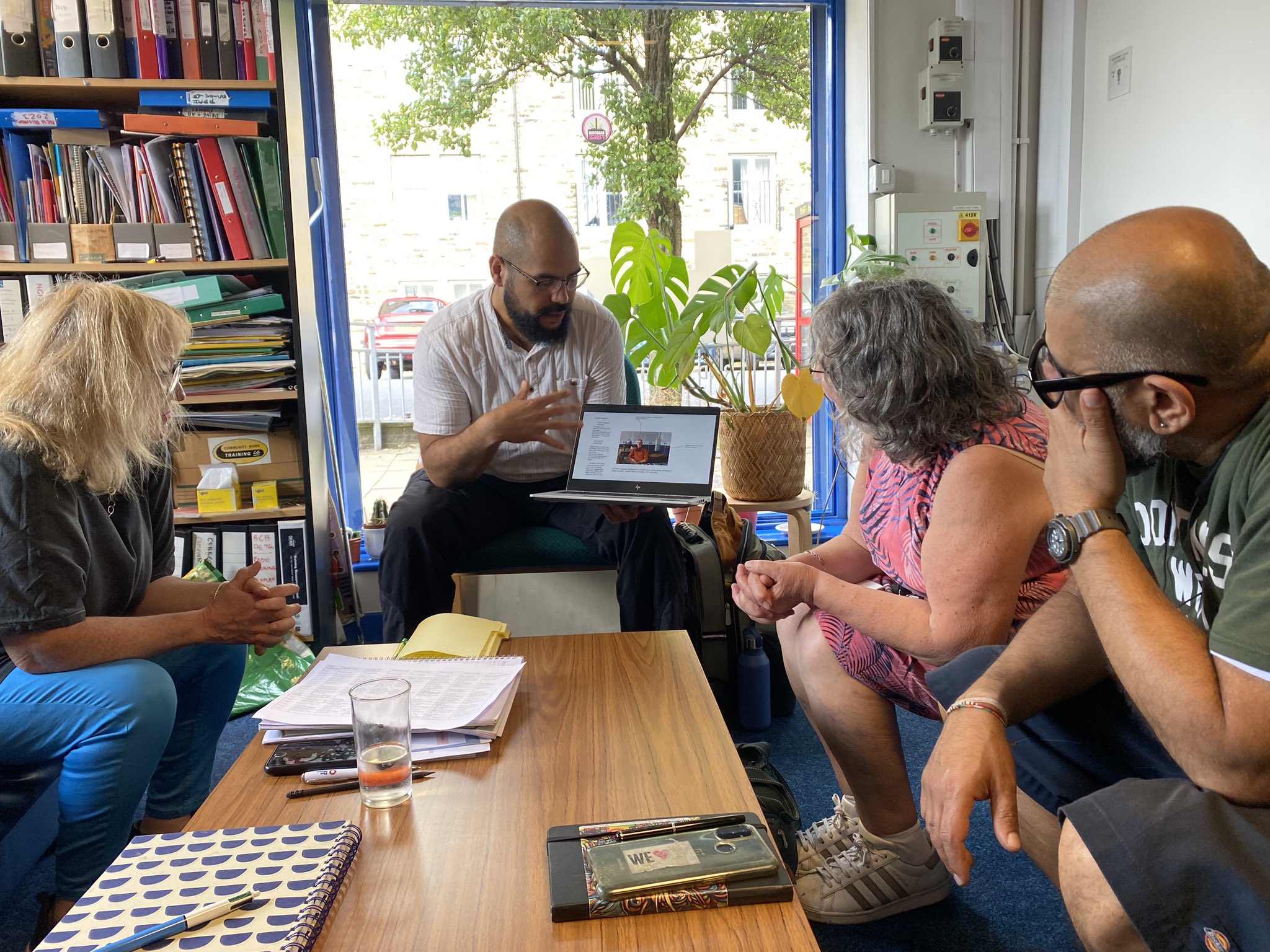 BCB Radio 106.6FM – Tuned in to Bradford